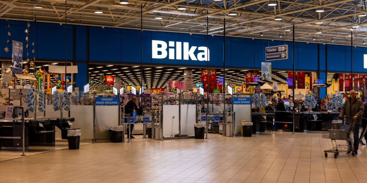 Bilka i kæmpebrøler - nu sælger de mælk til en 5'er